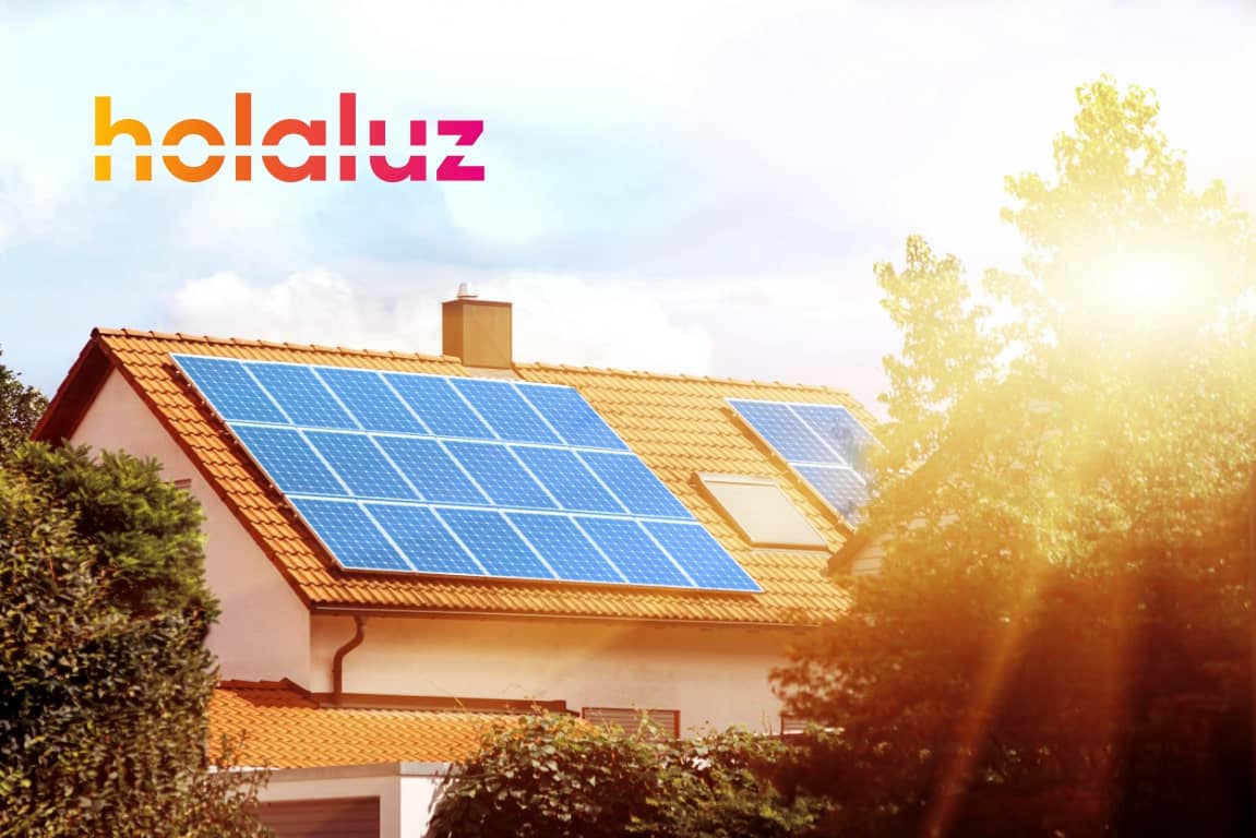 Calcula tu instalación de placas solares - Holaluz